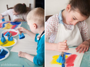Easy Sponge Printing For Kids - Picklebums